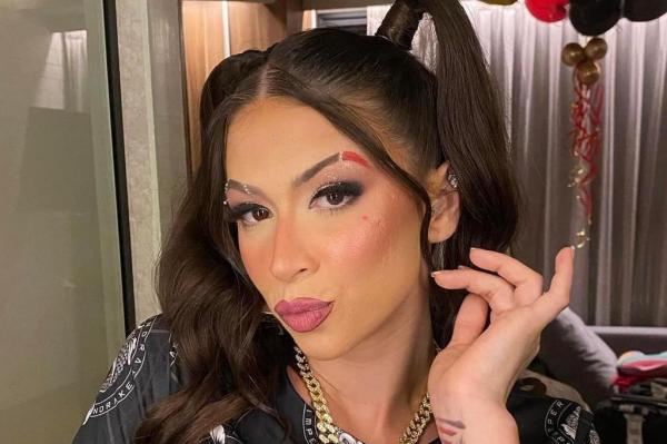 Show Com Simulação De Sexo Controvérsia Com Professores E Mais As